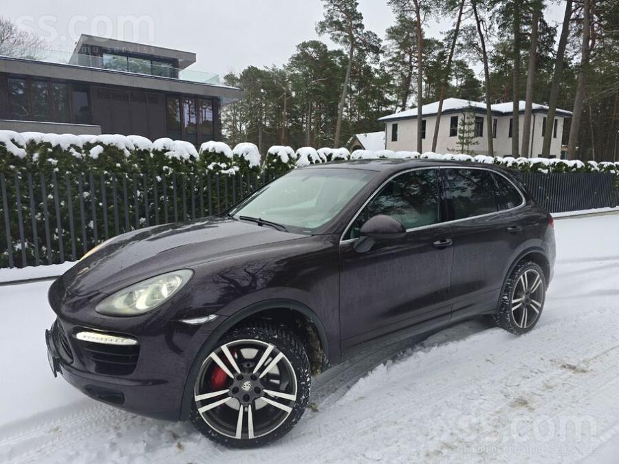 Violets Porsche Cayenne 2010 Jūrmala, ar dzinēja tilpumu 4.80 L un nobraukumu 309 tūkst. km par 14500 €, foto 1 vietnē AUTOMOTO.COM.LV