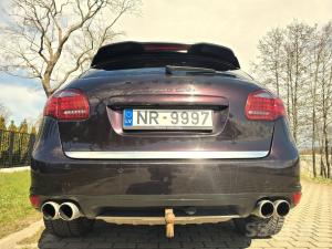 Violets Porsche Cayenne 2010 Rīga, ar dzinēja tilpumu 4.80 L un nobraukumu 309 tūkst. km par 16500 €, foto 6 vietnē AUTOMOTO.COM.LV
