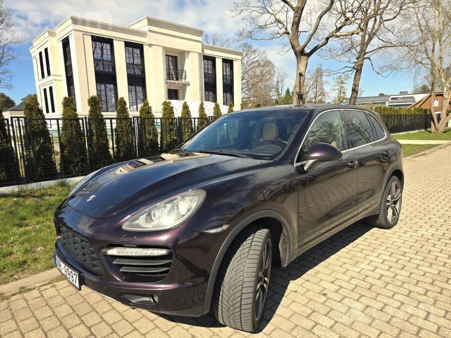 Violets Porsche Cayenne 2010 Rīga, ar dzinēja tilpumu 4.80 L un nobraukumu 309 tūkst. km par 16500 €, foto 7 vietnē AUTOMOTO.COM.LV
