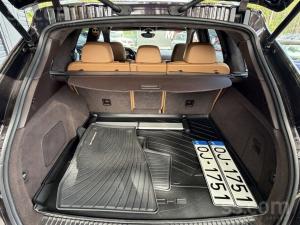 Violet Porsche Cayenne 2011 in Riga, with an engine capacity of 4.80 L and mileage of 289 thousand km for 14990 €, photo 23 on AUTOMOTO.COM.LV