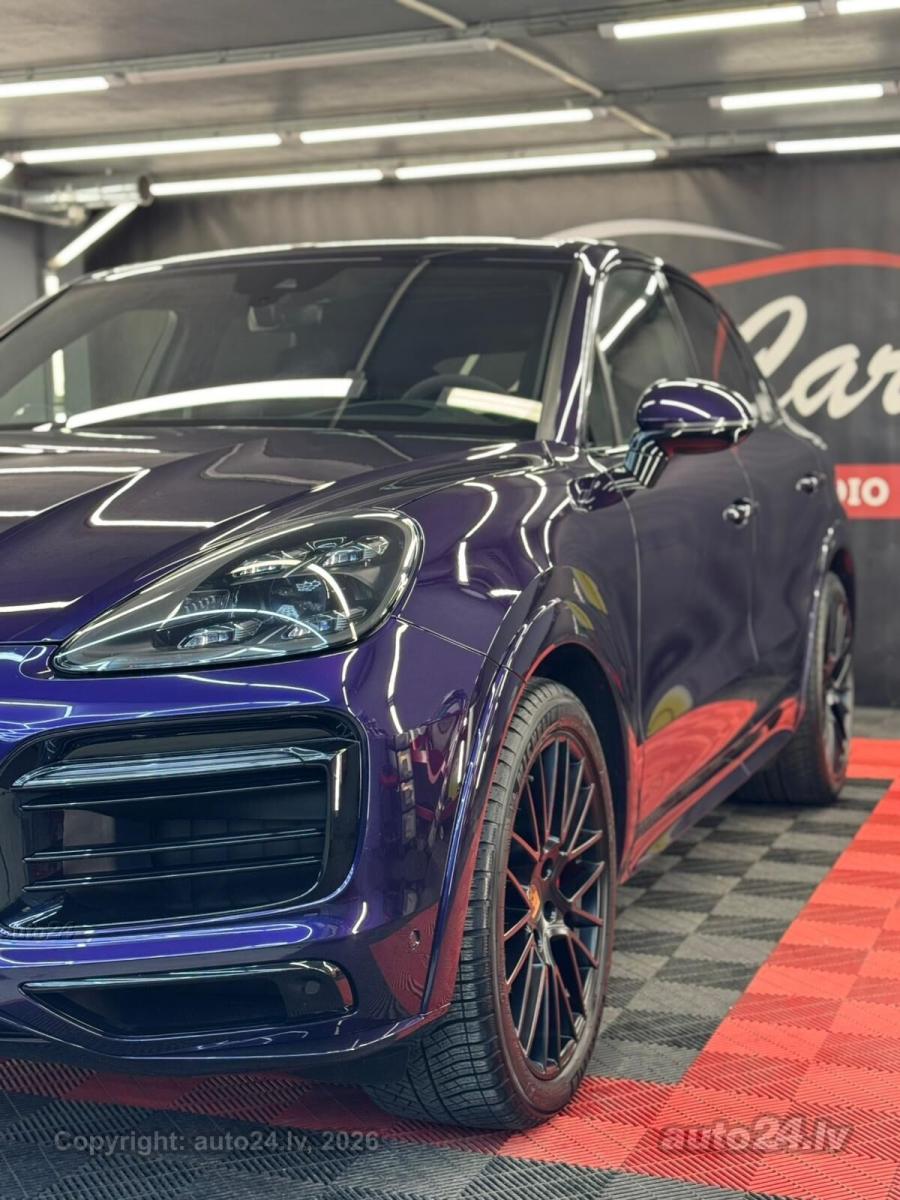 Violets Porsche Cayenne 2023 Tallina, ar dzinēja tilpumu 4.00 L un nobraukumu 17 tūkst. km par 129500 €, foto 6 vietnē AUTOMOTO.COM.LV