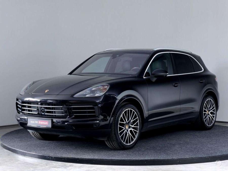 Violets Porsche Cayenne 2018 Tallina, ar dzinēja tilpumu 2.89 L un nobraukumu 99 tūkst. km par 54900 €, foto 1 vietnē AUTOMOTO.COM.LV