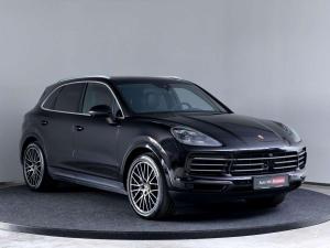 Violets Porsche Cayenne 2018 Tallina, ar dzinēja tilpumu 2.89 L un nobraukumu 99 tūkst. km par 54900 €, foto 4 vietnē AUTOMOTO.COM.LV