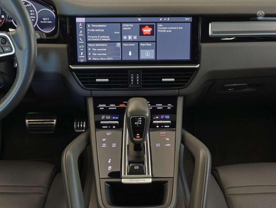 Violets Porsche Cayenne 2018 Tallina, ar dzinēja tilpumu 2.89 L un nobraukumu 99 tūkst. km par 54900 €, foto 15 vietnē AUTOMOTO.COM.LV