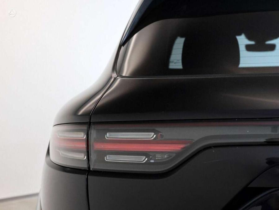 Violets Porsche Cayenne 2018 Tallina, ar dzinēja tilpumu 2.89 L un nobraukumu 99 tūkst. km par 54900 €, foto 20 vietnē AUTOMOTO.COM.LV