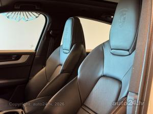 Balts Porsche Cayenne 2024 Tallina, ar dzinēja tilpumu 3.00 L un nobraukumu 37 tūkst. km par 85000 €, foto 18 vietnē AUTOMOTO.COM.LV