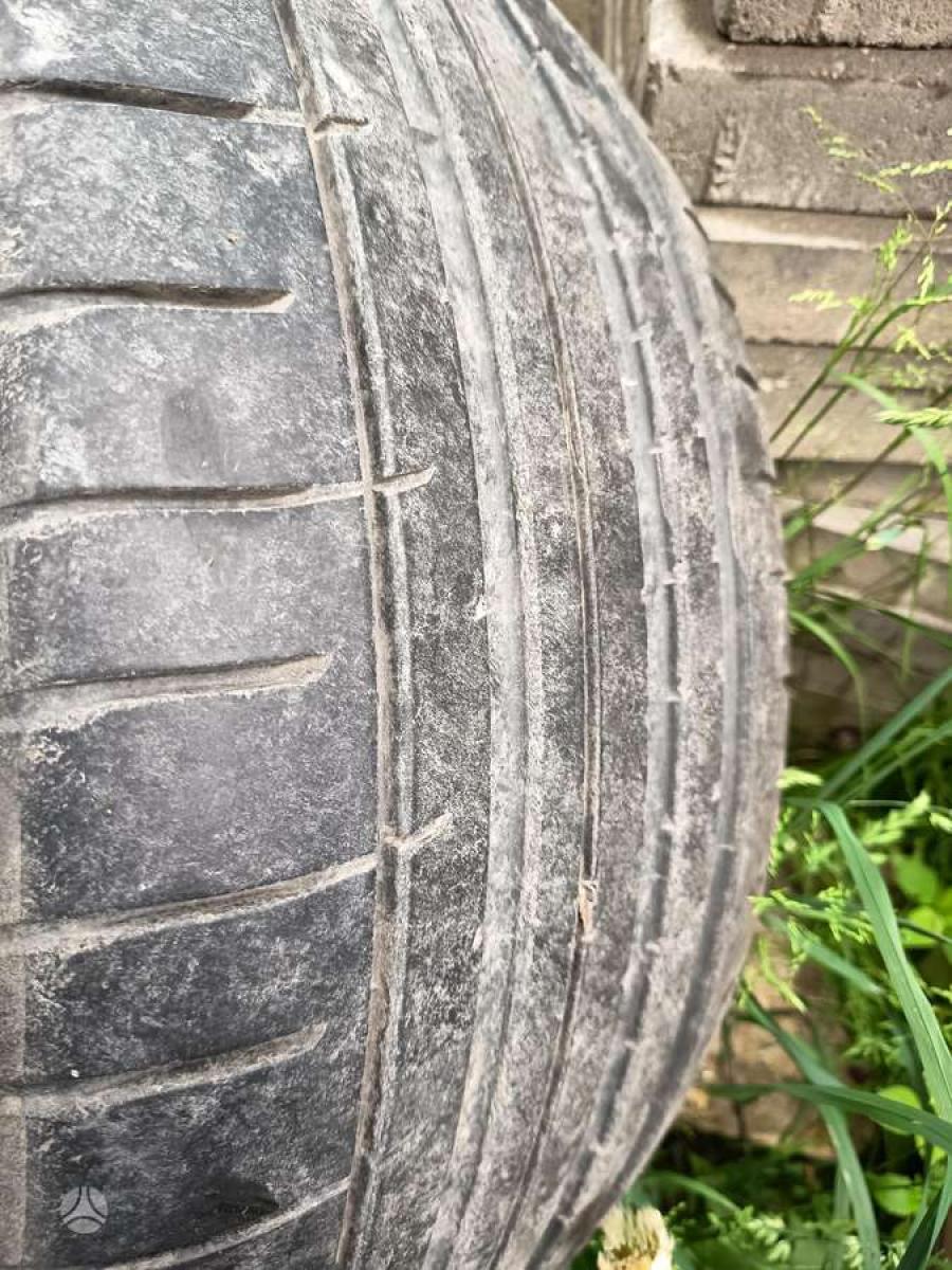 Balts Porsche Cayenne 2006 Viļņa, ar dzinēja tilpumu 4.51 L un nobraukumu 243 tūkst. km par 2000 €, foto 18 vietnē AUTOMOTO.COM.LV