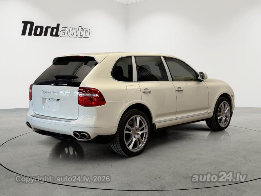 Balts Porsche Cayenne 2008 Tallina, ar dzinēja tilpumu 4.80 L un nobraukumu 47 tūkst. km par 19900 €, foto 3 vietnē AUTOMOTO.COM.LV