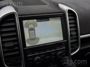 Balts Porsche Cayenne 2011 Rīga, ar dzinēja tilpumu 3.00 L un nobraukumu 230 tūkst. km par 13990 €, foto 20 vietnē AUTOMOTO.COM.LV