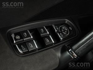 Balts Porsche Cayenne 2011 Rīga, ar dzinēja tilpumu 3.00 L un nobraukumu 230 tūkst. km par 13990 €, foto 26 vietnē AUTOMOTO.COM.LV