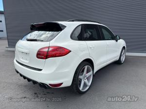 Белый Порше Каен 2011 в Таллин, объемом двигателя 4.80 л и пробегом 127 тыс. км за 17900 €, фото 4 на AUTOMOTO.COM.LV