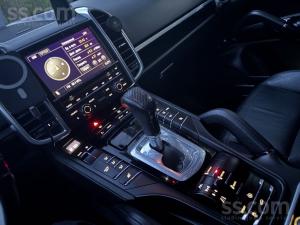 Balts Porsche Cayenne 2011 Daugavpils, ar dzinēja tilpumu 3.00 L un nobraukumu 245 tūkst. km par 15200 €, foto 7 vietnē AUTOMOTO.COM.LV