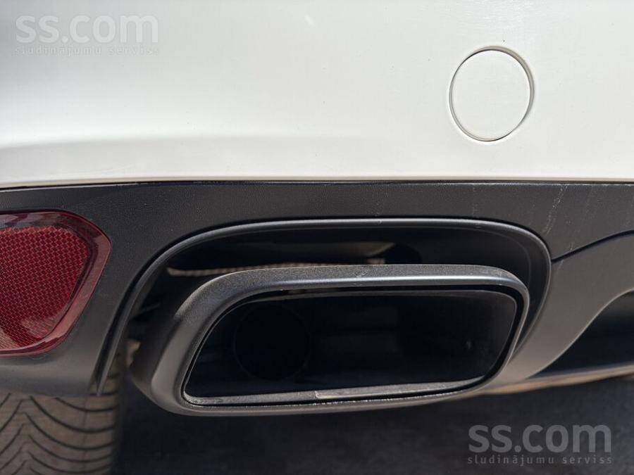 Balts Porsche Cayenne 2011 Daugavpils, ar dzinēja tilpumu 3.00 L un nobraukumu 245 tūkst. km par 15200 €, foto 28 vietnē AUTOMOTO.COM.LV