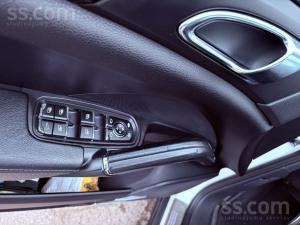 Balts Porsche Cayenne 2011 Daugavpils, ar dzinēja tilpumu 3.00 L un nobraukumu 245 tūkst. km par 15200 €, foto 29 vietnē AUTOMOTO.COM.LV