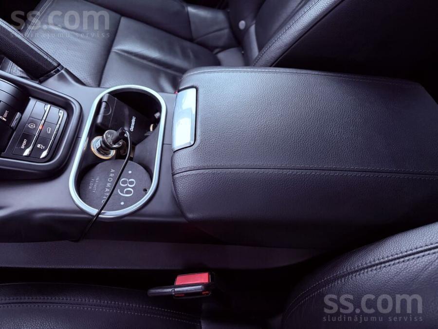 Balts Porsche Cayenne 2011 Daugavpils, ar dzinēja tilpumu 3.00 L un nobraukumu 245 tūkst. km par 15200 €, foto 30 vietnē AUTOMOTO.COM.LV