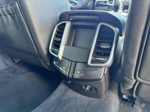 Balts Porsche Cayenne 2011 Viļņa, ar dzinēja tilpumu 3.00 L un nobraukumu 232 tūkst. km par 14550 €, foto 18 vietnē AUTOMOTO.COM.LV