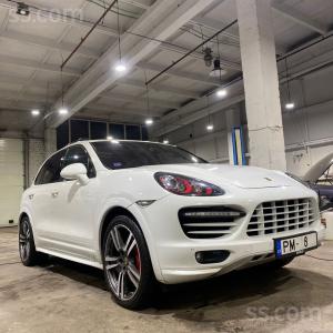 Balts Porsche Cayenne 2012 Rīga, ar dzinēja tilpumu 4.80 L un nobraukumu 250 tūkst. km par 18500 €, foto 4 vietnē AUTOMOTO.COM.LV