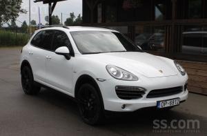 Balts Porsche Cayenne 2012 Rīga, ar dzinēja tilpumu 3.00 L un nobraukumu 0 tūkst. km par 14700 €, foto 6 vietnē AUTOMOTO.COM.LV