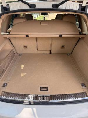 Balts Porsche Cayenne 2012 Palanga, ar dzinēja tilpumu 3.00 L un nobraukumu 80 tūkst. km par 16500 €, foto 13 vietnē AUTOMOTO.COM.LV