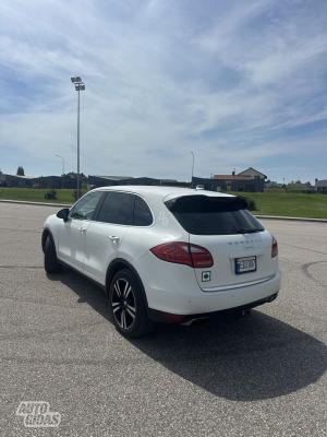 Balts Porsche Cayenne 2013 Molėtai, ar dzinēja tilpumu 3.00 L un nobraukumu 251 tūkst. km par 14750 €, foto 8 vietnē AUTOMOTO.COM.LV
