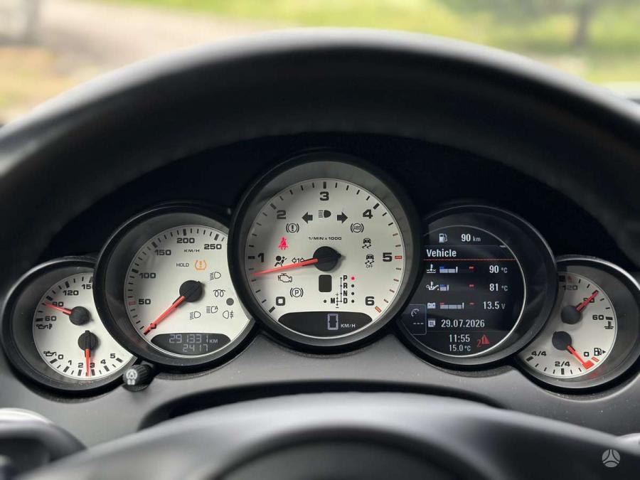 Balts Porsche Cayenne 2013 Kauņa, ar dzinēja tilpumu 4.13 L un nobraukumu 289 tūkst. km par 15950 €, foto 14 vietnē AUTOMOTO.COM.LV