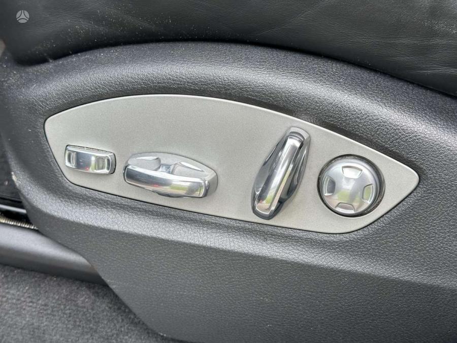 Balts Porsche Cayenne 2013 Kauņa, ar dzinēja tilpumu 4.13 L un nobraukumu 289 tūkst. km par 15950 €, foto 21 vietnē AUTOMOTO.COM.LV