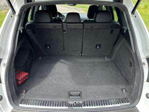 Balts Porsche Cayenne 2013 Kauņa, ar dzinēja tilpumu 4.13 L un nobraukumu 289 tūkst. km par 15950 €, foto 22 vietnē AUTOMOTO.COM.LV