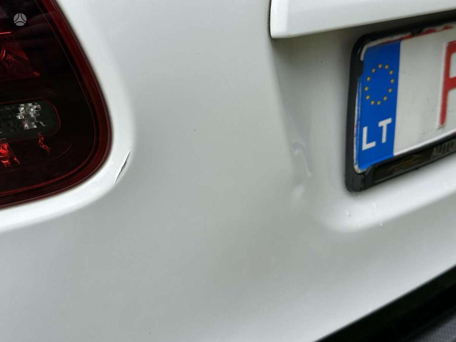Balts Porsche Cayenne 2013 Kauņa, ar dzinēja tilpumu 4.13 L un nobraukumu 289 tūkst. km par 15950 €, foto 26 vietnē AUTOMOTO.COM.LV