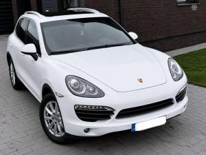 Balts Porsche Cayenne 2013 Klaipėda, ar dzinēja tilpumu 2.97 L un nobraukumu 224 tūkst. km par 16700 €, foto 4 vietnē AUTOMOTO.COM.LV