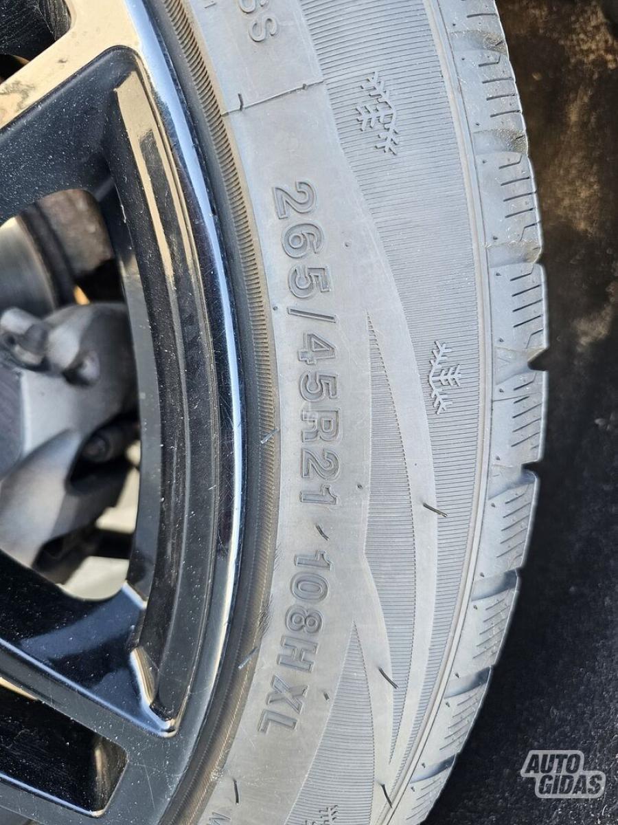 Balts Porsche Cayenne 2013 Viļņa, ar dzinēja tilpumu 3.60 L un nobraukumu 183 tūkst. km par 13500 €, foto 18 vietnē AUTOMOTO.COM.LV