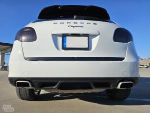 Balts Porsche Cayenne 2013 Viļņa, ar dzinēja tilpumu 3.60 L un nobraukumu 183 tūkst. km par 13500 €, foto 21 vietnē AUTOMOTO.COM.LV