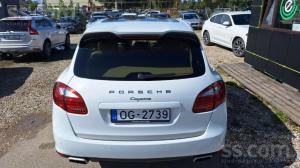 Balts Porsche Cayenne 2014 Rīga, ar dzinēja tilpumu 3.00 L un nobraukumu 208 tūkst. km par 19500 €, foto 6 vietnē AUTOMOTO.COM.LV