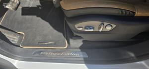 White Porsche Cayenne 2014 in Vilnius, with an engine capacity of 3.60 L and mileage of 186 thousand km for 17800 €, photo 17 on AUTOMOTO.COM.LV
