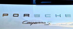 White Porsche Cayenne 2015 in Kretinga, with an engine capacity of 3.60 L and mileage of 67 thousand km for 24400 €, photo 14 on AUTOMOTO.COM.LV