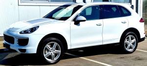 Balts Porsche Cayenne 2015 Kretinga, ar dzinēja tilpumu 3.60 L un nobraukumu 67 tūkst. km par 24400 €, foto 8 vietnē AUTOMOTO.COM.LV