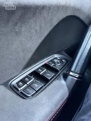 White Porsche Cayenne 2016 in Vilnius, with an engine capacity of 3.60 L and mileage of 202 thousand km for 24000 €, photo 13 on AUTOMOTO.COM.LV