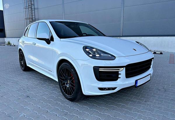 Белый Порше Каен 2016 в Шяуляй, объемом двигателя 3.60 л и пробегом 160 тыс. км за 23990 €, фото 5 на AUTOMOTO.COM.LV
