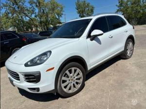 Balts Porsche Cayenne 2016 Klaipėda, ar dzinēja tilpumu 3.60 L un nobraukumu 166 tūkst. km par 13800 €, foto 4 vietnē AUTOMOTO.COM.LV