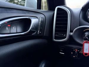 Balts Porsche Cayenne 2016 Kauņa, ar dzinēja tilpumu 3.60 L un nobraukumu 117 tūkst. km par 23000 €, foto 15 vietnē AUTOMOTO.COM.LV