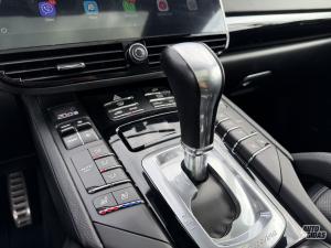 Balts Porsche Cayenne 2016 Viļņa, ar dzinēja tilpumu 3.60 L un nobraukumu 290 tūkst. km par 19900 €, foto 13 vietnē AUTOMOTO.COM.LV