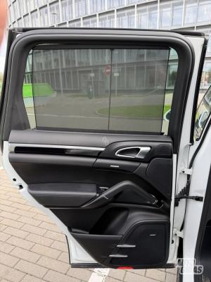 Balts Porsche Cayenne 2016 Viļņa, ar dzinēja tilpumu 3.60 L un nobraukumu 290 tūkst. km par 19900 €, foto 16 vietnē AUTOMOTO.COM.LV