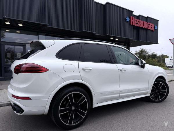 Porsche Cayenne 2016 Kauņa vietnē Balts Porsche Cayenne 2016 Kauņa, ar dzinēja tilpumu 3.60 L un nobraukumu 120 tūkst. km par 19500 €, foto 1 vietnē AUTOMOTO.COM.LV