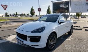 Белый Порше Каен 2017 в Юрмала, объемом двигателя 3.00 л и пробегом 44 тыс. км за 50000 €, фото 12 на AUTOMOTO.COM.LV
