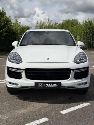 Balts Porsche Cayenne 2017 Kėdainiai, ar dzinēja tilpumu 3.60 L un nobraukumu 132 tūkst. km par 23990 €, foto 10 vietnē AUTOMOTO.COM.LV