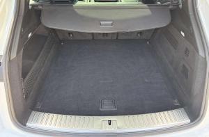 Balts Porsche Cayenne 2017 Alīta, ar dzinēja tilpumu 2.89 L un nobraukumu 135 tūkst. km par 43000 €, foto 12 vietnē AUTOMOTO.COM.LV