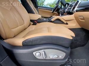 Balts Porsche Cayenne 2017 Jūrmala, ar dzinēja tilpumu 3.00 L un nobraukumu 263 tūkst. km par 23000 €, foto 12 vietnē AUTOMOTO.COM.LV
