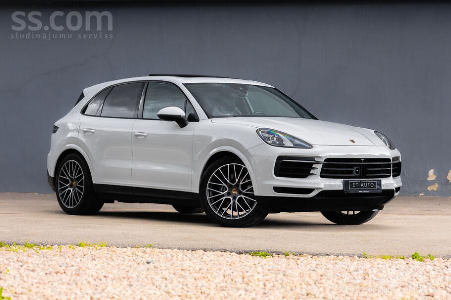 Balts Porsche Cayenne 2018 Jelgava, ar dzinēja tilpumu 3.00 L un nobraukumu 163 tūkst. km par 36000 €, foto 1 vietnē AUTOMOTO.COM.LV