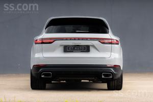Balts Porsche Cayenne 2018 Jelgava, ar dzinēja tilpumu 3.00 L un nobraukumu 163 tūkst. km par 36000 €, foto 7 vietnē AUTOMOTO.COM.LV