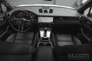 Balts Porsche Cayenne 2018 Jelgava, ar dzinēja tilpumu 3.00 L un nobraukumu 163 tūkst. km par 36000 €, foto 10 vietnē AUTOMOTO.COM.LV