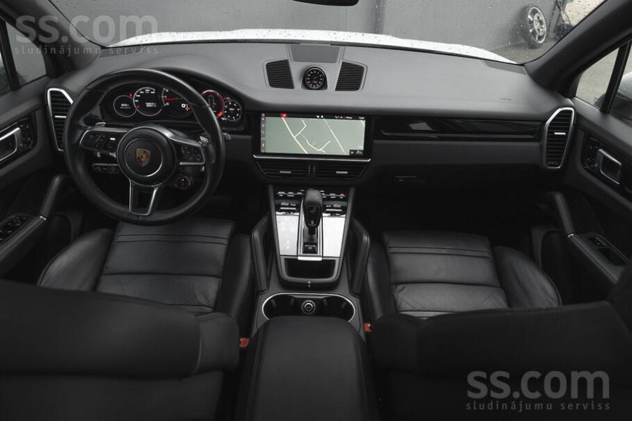 Balts Porsche Cayenne 2018 Jelgava, ar dzinēja tilpumu 3.00 L un nobraukumu 163 tūkst. km par 36000 €, foto 10 vietnē AUTOMOTO.COM.LV